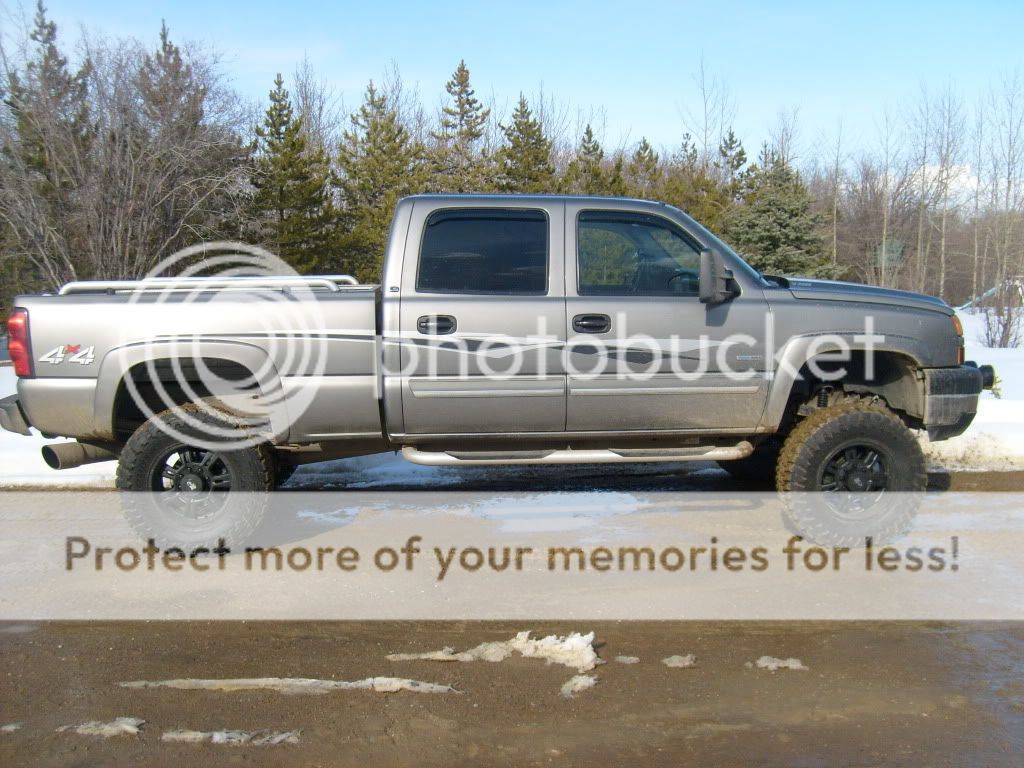 Finally installed 6" rts fabtech lift | Chevy and GMC Duramax Diesel Forum